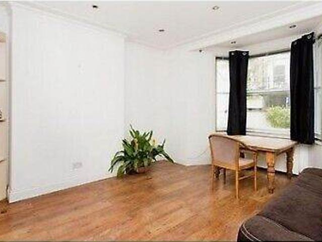 Apartment at Boyne Road, Greater London