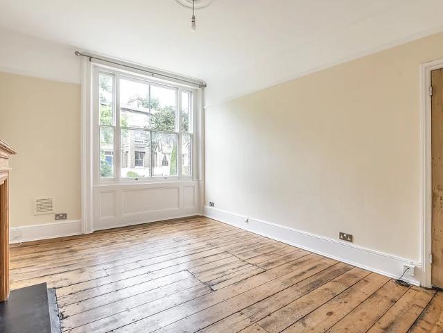 Apartment at Boyne Road, Greater London