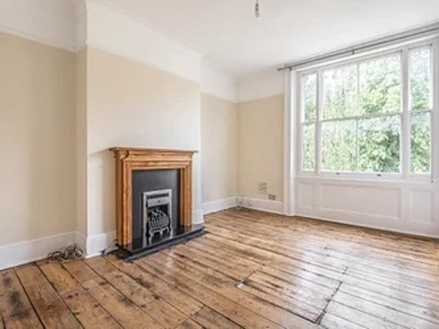 Apartment at Boyne Road, Greater London