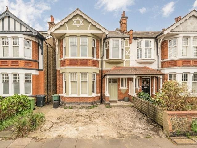 Apartment at Boileau Road, Greater London