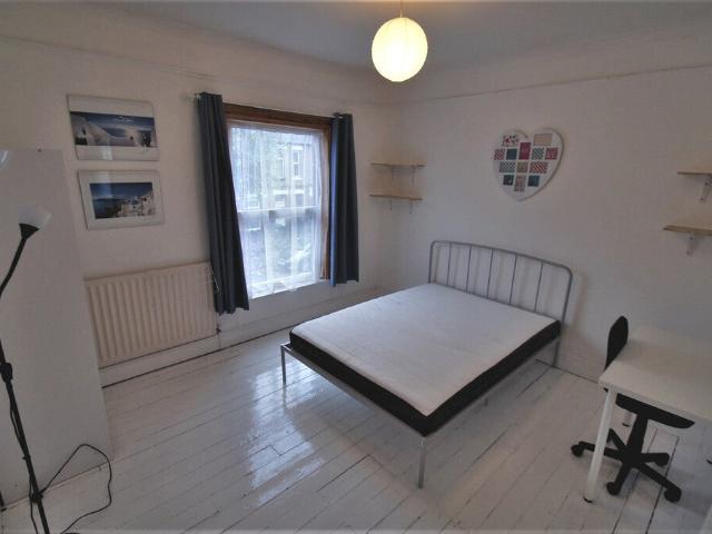 Apartment at Bolingbroke Road, Coventry