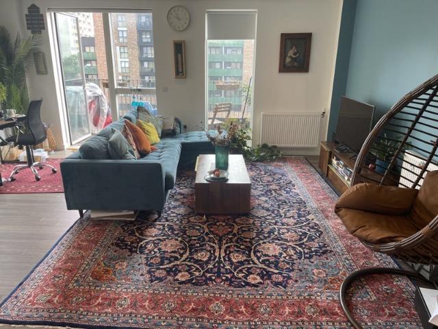 Apartment at Bollo Bridge Road, Greater London