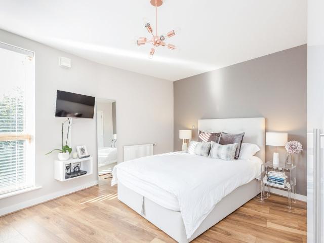 Apartment at Bollo Lane, Greater London