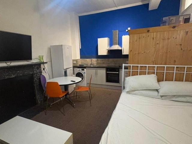 Apartment at Bond Street, Kirklees