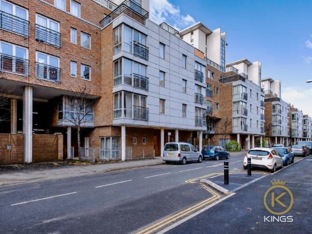 Apartment at Bonfire Corner, Portsmouth