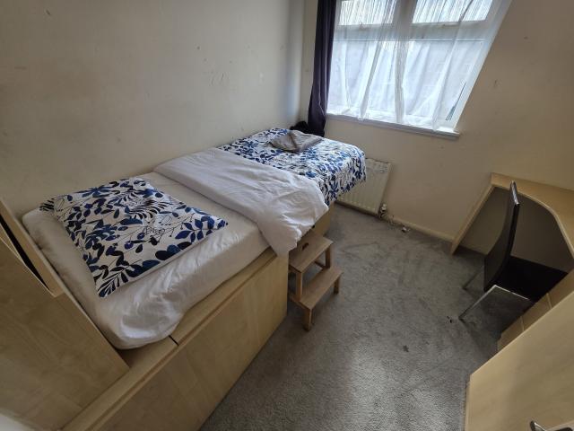 Apartment at Bonnington Walk, Bristol