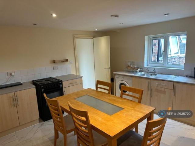 Apartment at Booth Avenue, Manchester