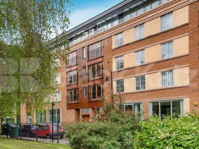 Apartment at Borough High Street, Greater London