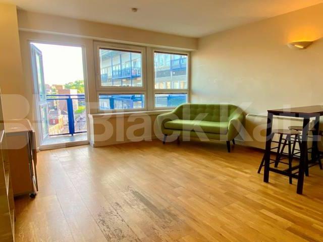 Apartment at Borough High Street, Greater London