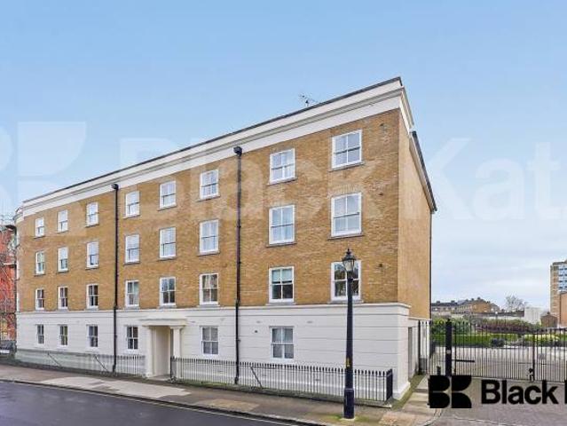 Apartment at Borough High Street, Greater London