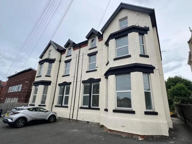 Apartment at Borough Road, Birkenhead