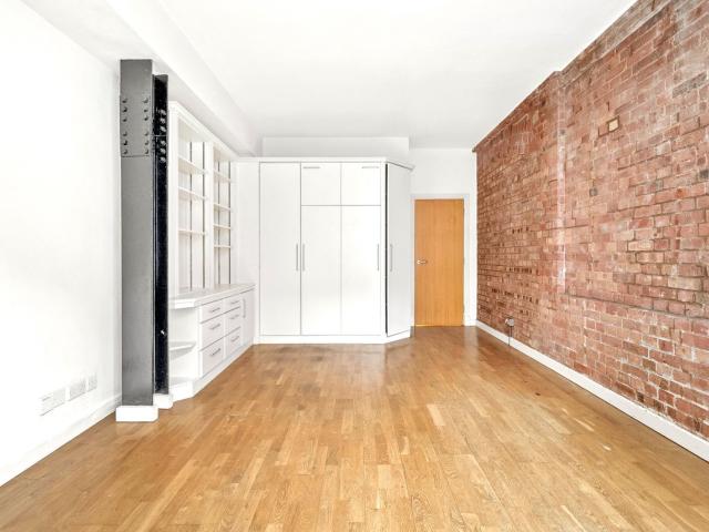Apartment at Boss Street, Greater London