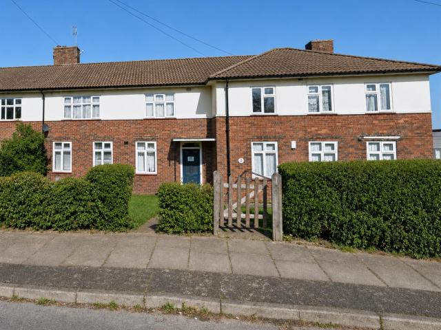Apartment at Batchwood Green, Greater London