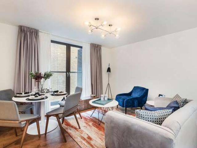 Apartment at Bateman Street, City of Westminster