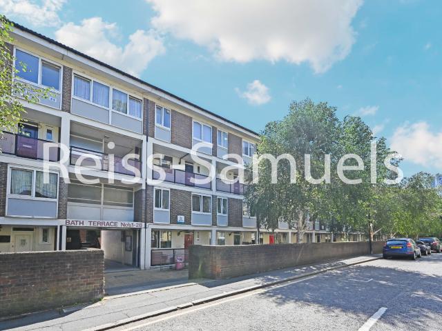 Apartment at Bath Terrace, Greater London