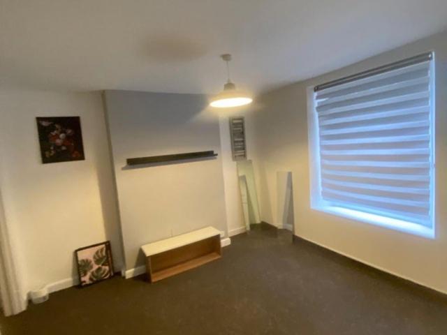 Apartment at Bath Buildings, Bristol