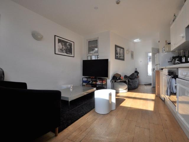 Apartment at Bath Place, Greater London