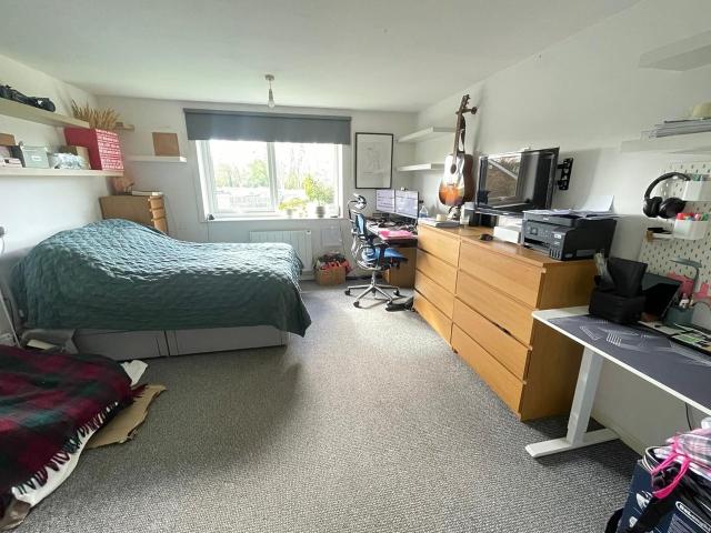 Apartment at Bath Road, Greater London