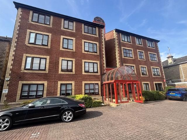 Apartment at Bath Road, Swindon
