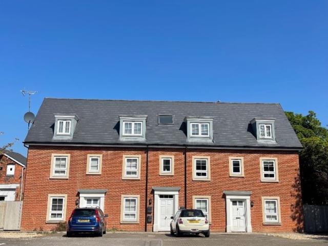 Apartment at Bath Road, Swindon