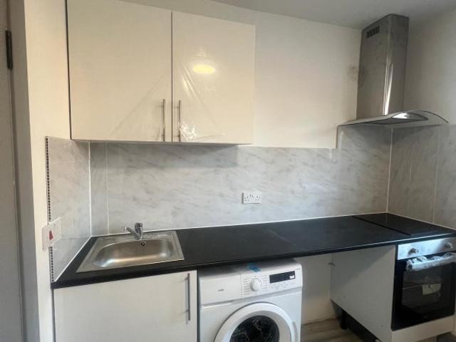 Apartment at Bath Road, Slough