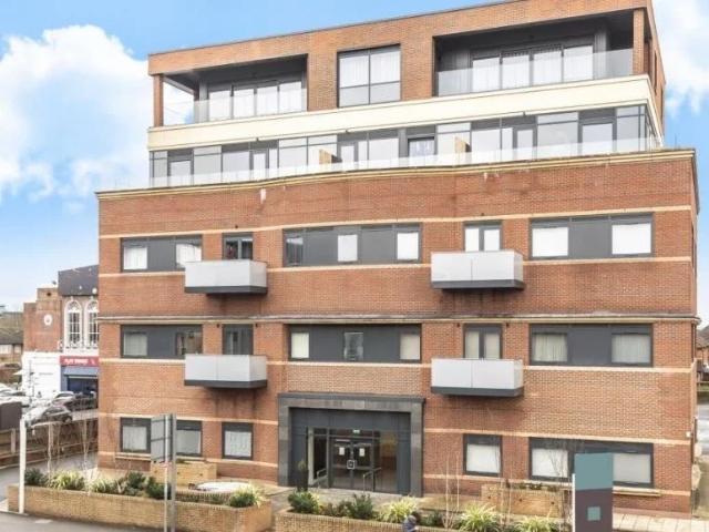 Apartment at Bath Road, Slough