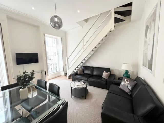 Apartment at Bathurst Street, City of Westminster