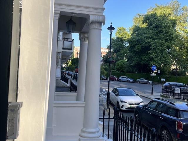 Apartment at Bathurst Street, City of Westminster