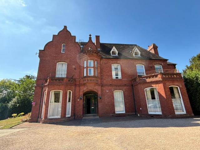 Apartment at Battenhall Road, Worcester