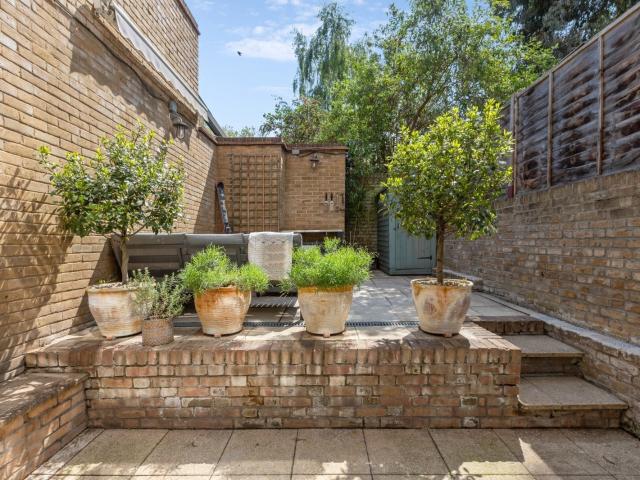 Apartment at Battersea Park Road, Greater London