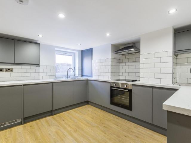 Apartment at Back Winfield Grove, Leeds