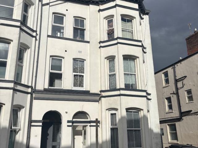Apartment at Back Bath Street, Southport