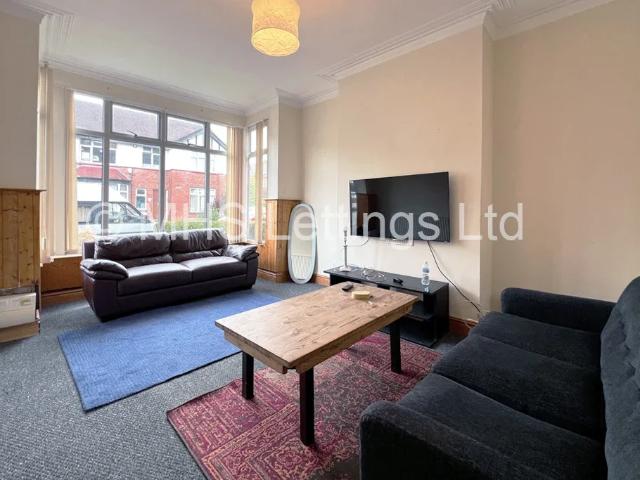 Apartment at Back Newport Mount, Leeds