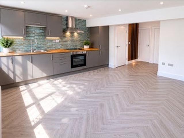 Apartment at Back Ridge View, Leeds