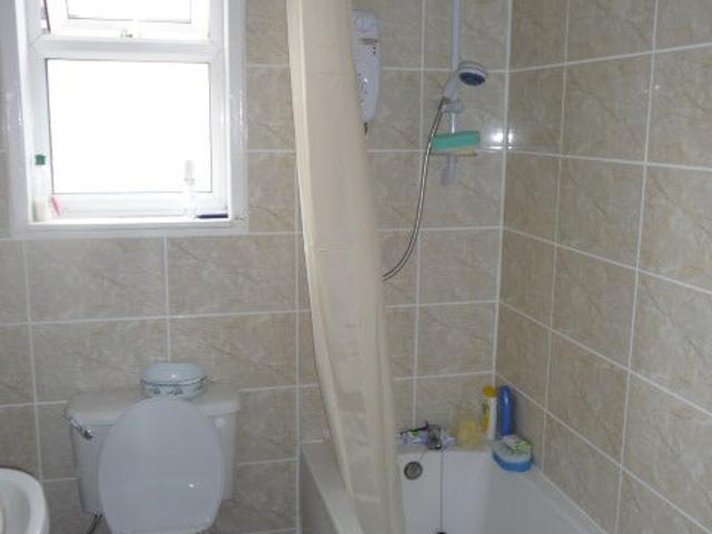 Apartment at Back Spring Grove Walk, Leeds