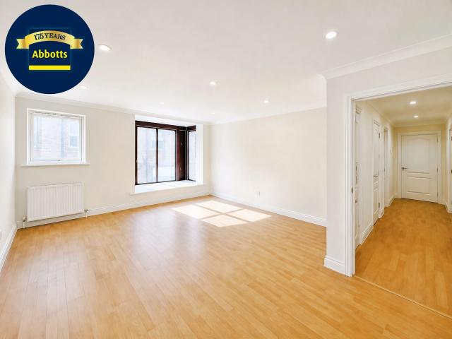 Apartment at Baddow Road, Chelmsford