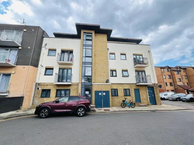 Apartment at Baildon Street, Greater London