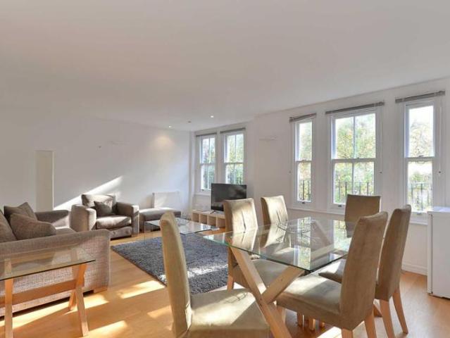 Apartment at Baker Street, City of Westminster