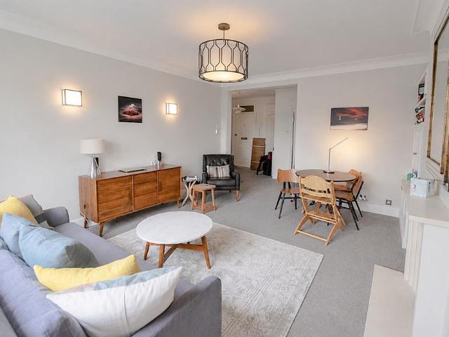 Apartment at Baker Street, City of Westminster
