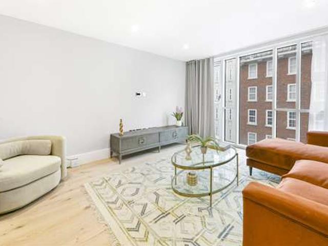 Apartment at Baker Street, City of Westminster