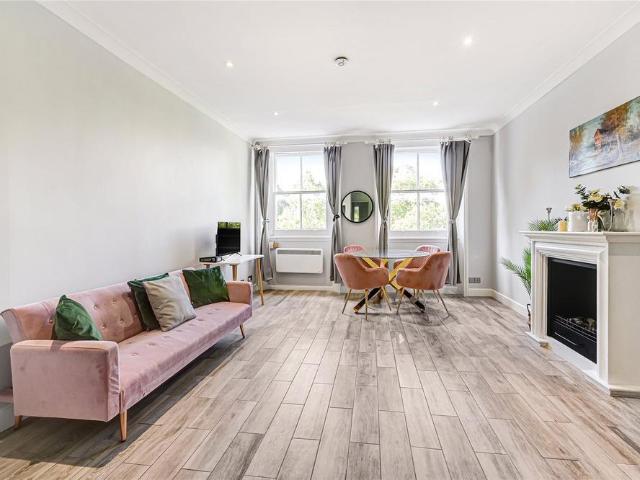 Apartment at Baker Street, City of Westminster