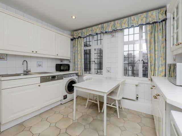 Apartment at Baker Street, City of Westminster