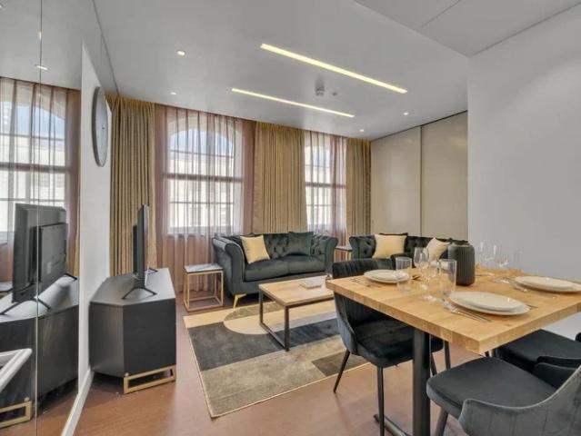 Apartment at Baker Street, City of Westminster