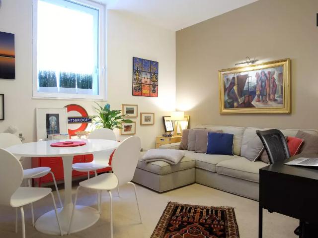Apartment at Baker Street, City of Westminster