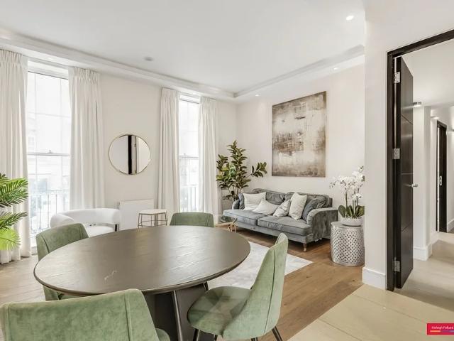 Apartment at Baker Street, City of Westminster