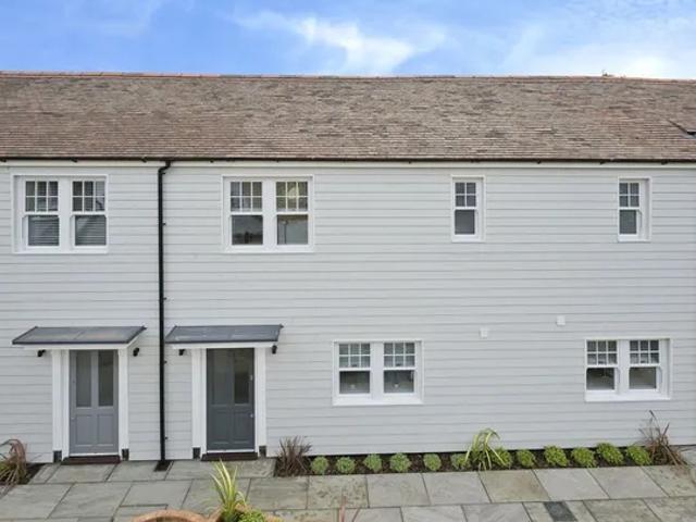 Apartment at Baker Street, Elmbridge