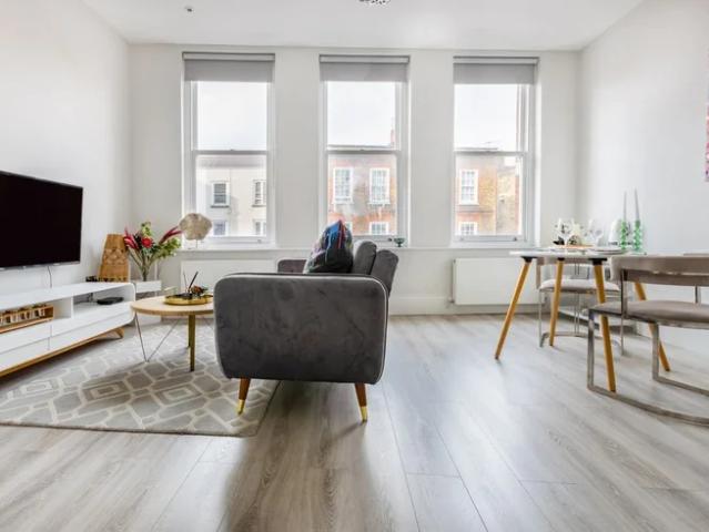 Apartment at Bakers Passage, Greater London