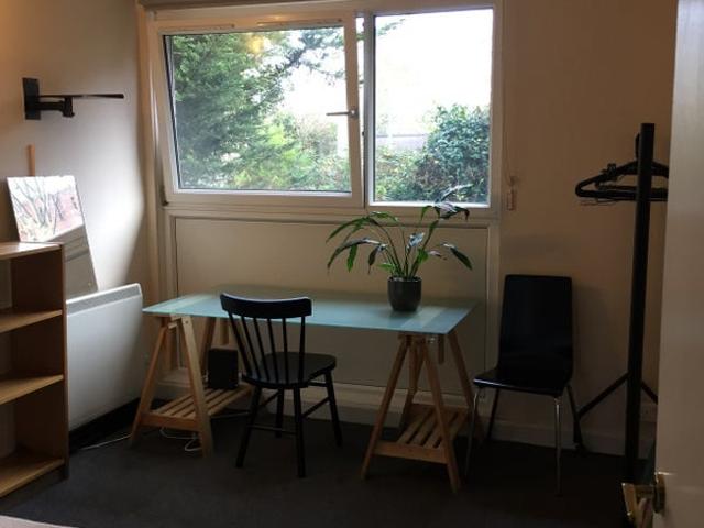 Apartment at Bakersfield, Greater London