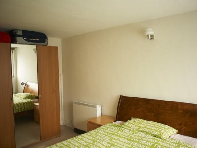 Apartment at Bakersfield, Greater London