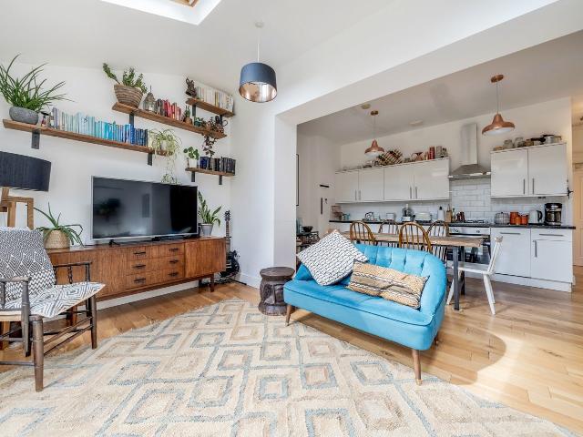 Apartment at Baldwin Crescent, Greater London
